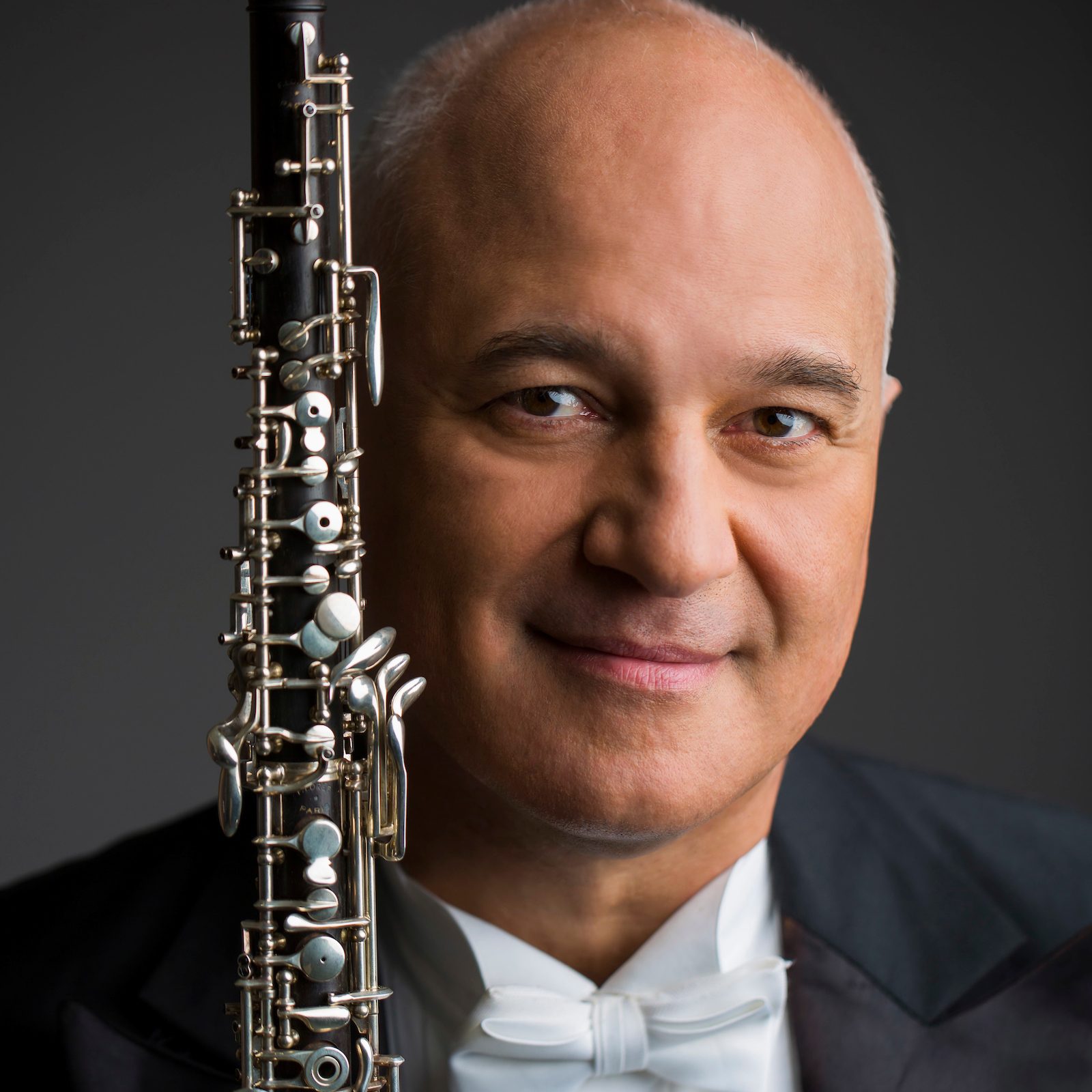 Alex Klein Furthers his Legacy with a New Recording - Cedille Records